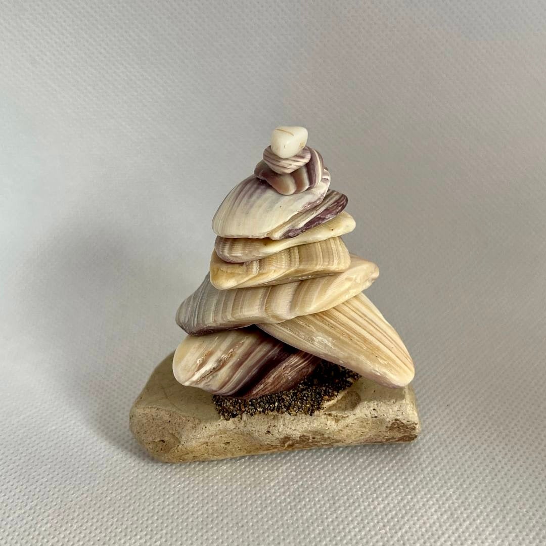 Purple Quahog Shell Tree with Heart | Sea Cairns